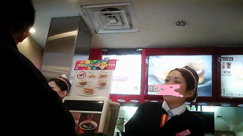 ファーストフード店員のスカートの中(vol.12) が半額 | Xcolle