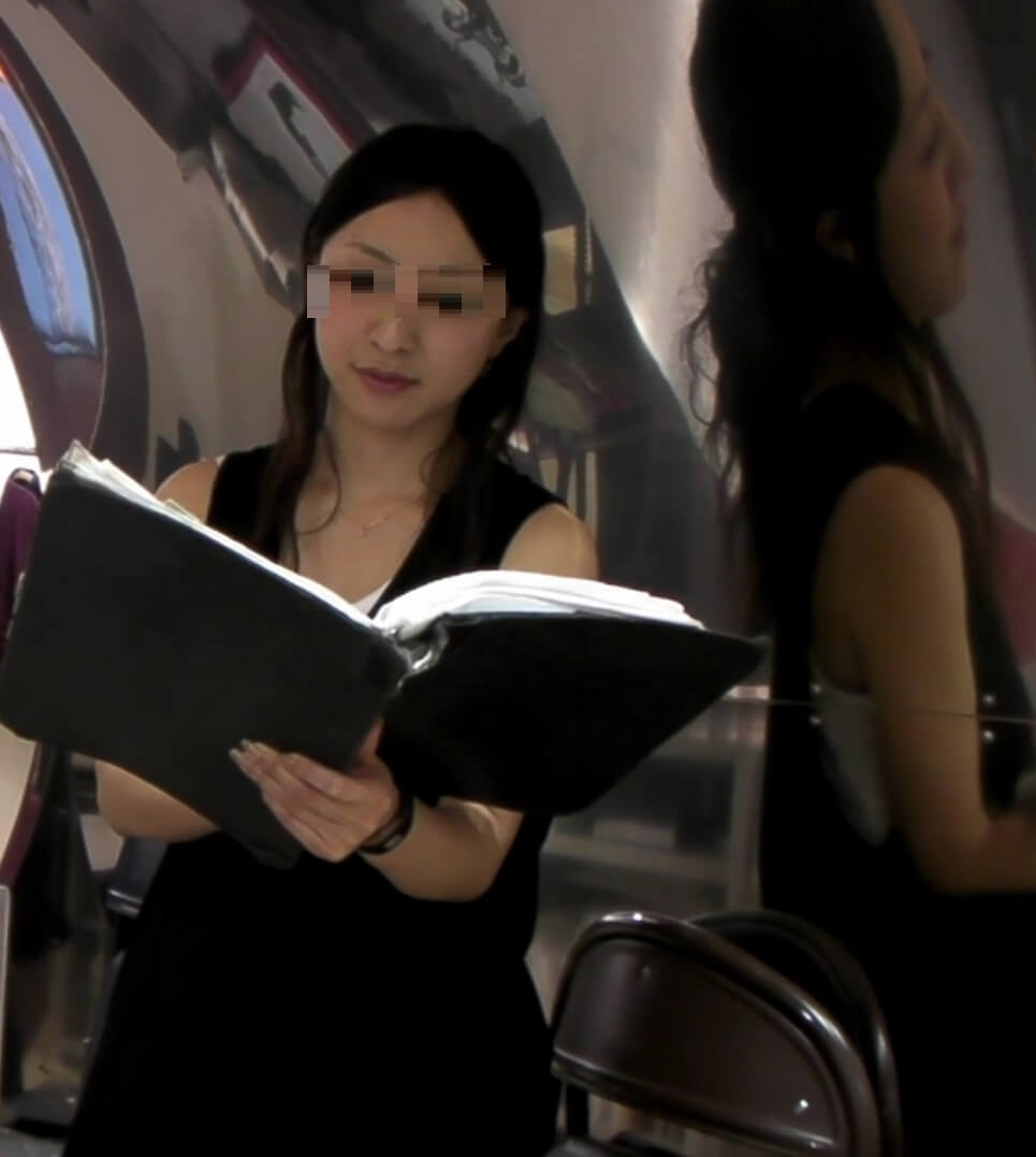 その美貌は女優ですか!？ハイファッションが似合う極美人！無防備すぎる神接客！ が半額 | Xcolle