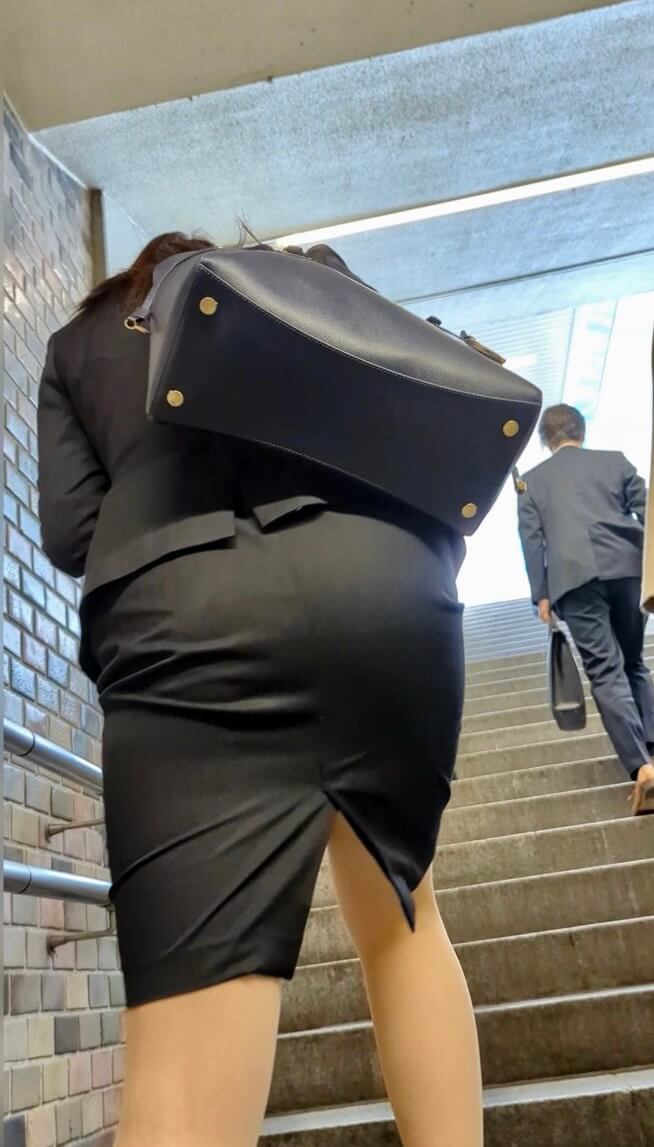 【108】サービス満点リクルートスーツOLさんの長編動画！ が半額 | Xcolle