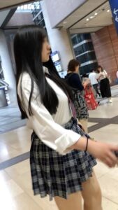 【放課後の眺め14】ダイナマイトボディのミニスカJKを追い回し！ が半額 | Xcolle