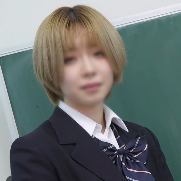 金髪ブルーアイだけどカワイイJAPANESEのSanaちゃんのちょいグラビア！【4K/60p】 が半額 | Xcolle