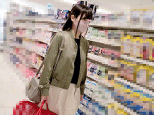 撮影バレした同業者【禁断の逆さ撮り】ネコのスカート捲り編vol.19 が半額 | Xcolle