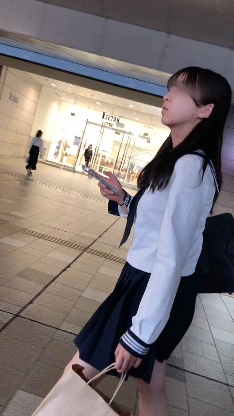 【放課後の眺め101】透明感が半端じゃないS級美少女JKとの遭遇！！ が半額 | Xcolle