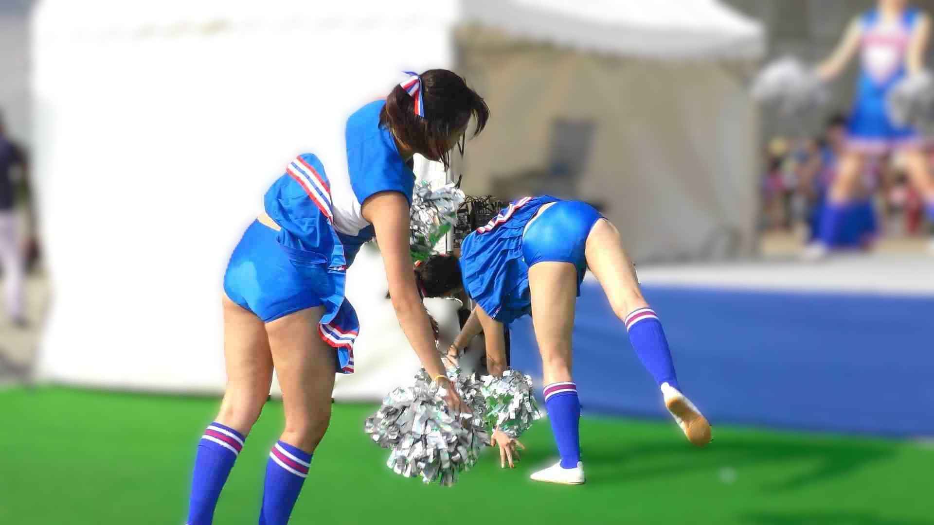 【再販】【4K】美魔女チアダンス！真夏野外イベント‐第二弾！CHWDmj4k002 が半額 | Xcolle